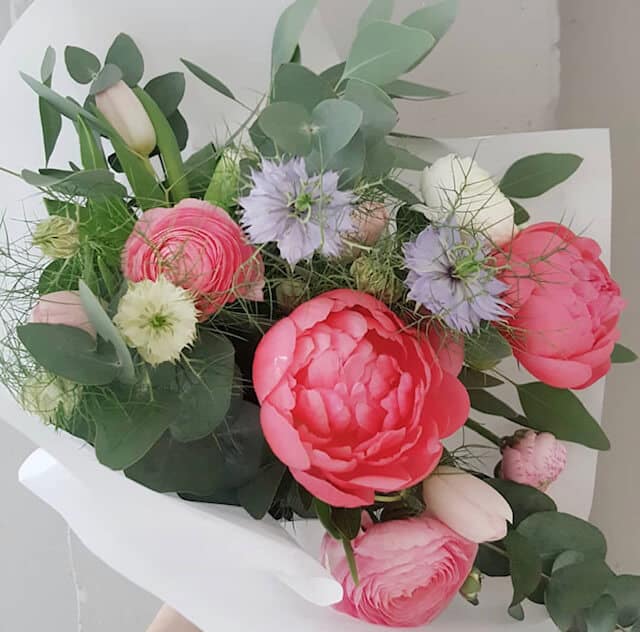 LILLED KULLERIGA - Erilised lilled, erilisele inimesele - STUDIO NELK